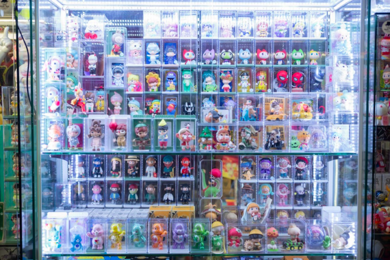 กล่องสุ่ม Art Toy คืออะไร ทำไมใคร ๆ ก็อยากเสี่ยงดวง! รู้จัก Art Toy ของ ...